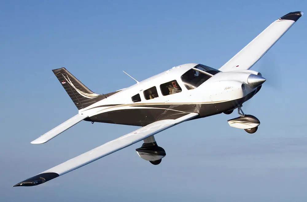 Piper PA-28 Cherokee: The Best Pilot Training Machine – Aviator Tells